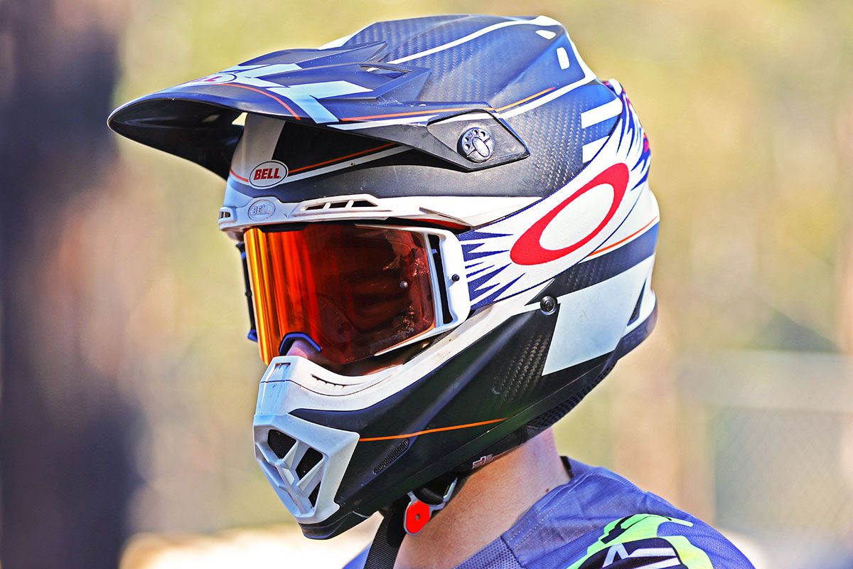 Review: 2017 Oakley Front Line MX goggle | MotoOnline.com