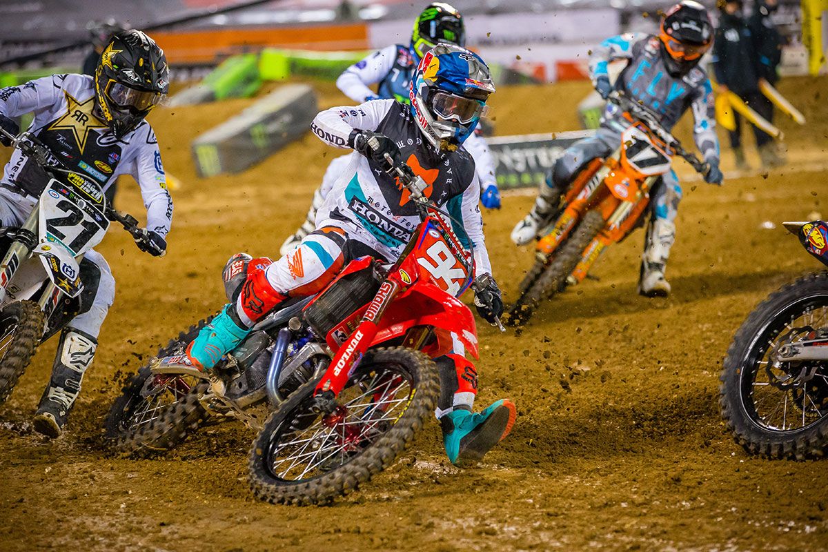 MotoNow: Points tighten into off-weekend | MotoOnline.com