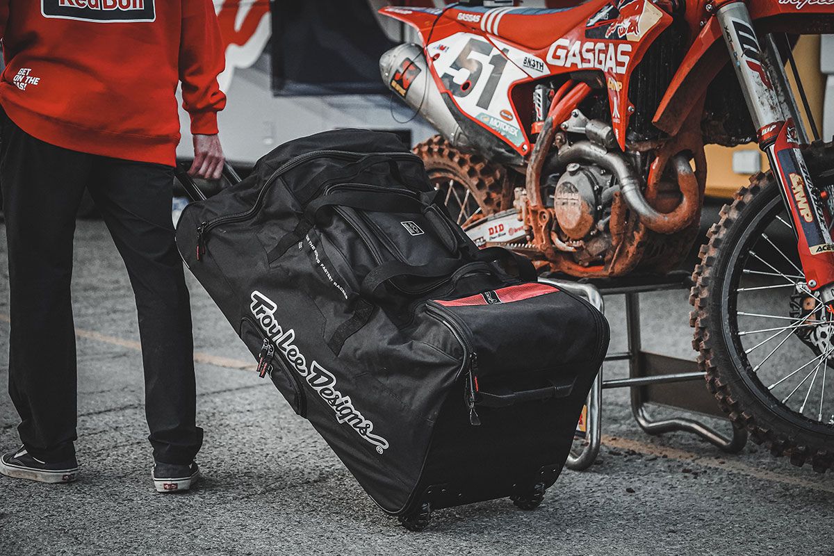 Detailed: TLD x Albek luggage collection | MotoOnline.com