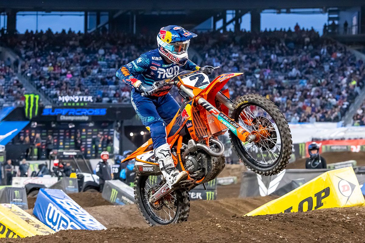 Webb needing 'to throw everything' at 450SX title this Saturday ...