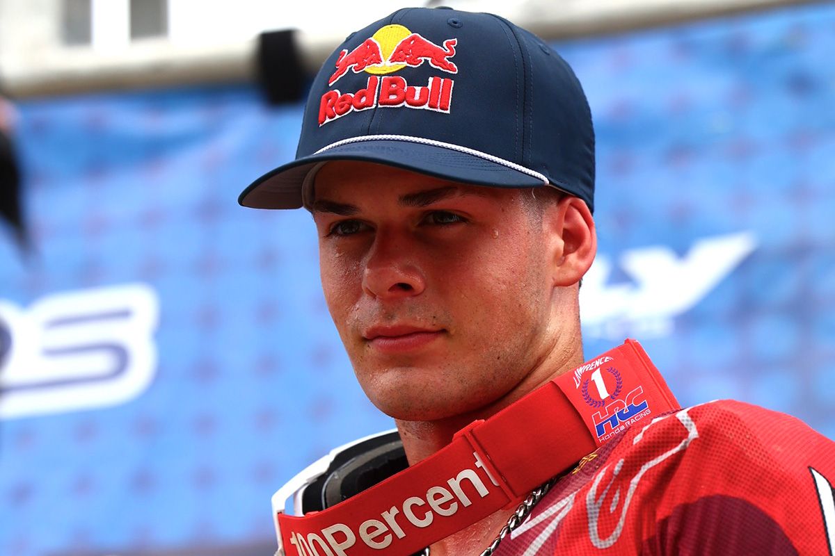 Lawrence considering an MRI scan on troublesome shoulder | MotoOnline.com