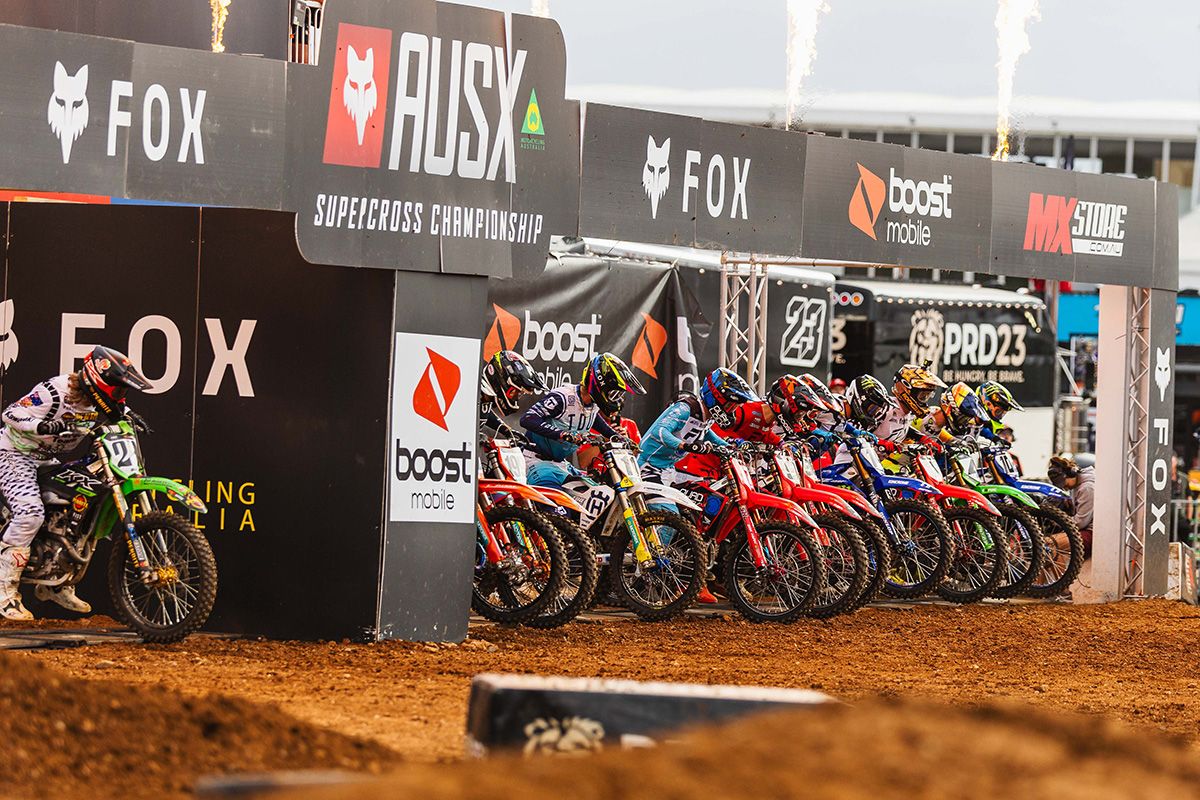 Express: 2024 AUSX Rd4 Adelaide | MotoOnline.com