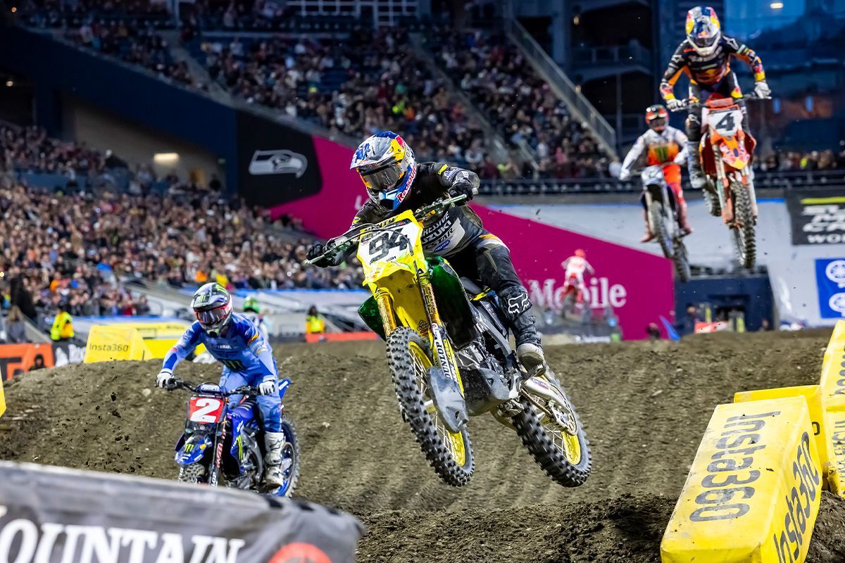 Captured: 2025 Supercross Rd11 Seattle | MotoOnline.com