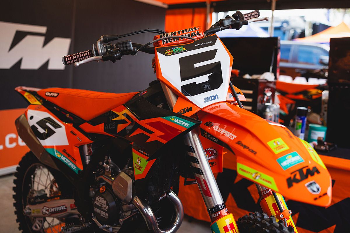Rider search underway for vacated KTM MX1 seat - MotoOnline.com.au