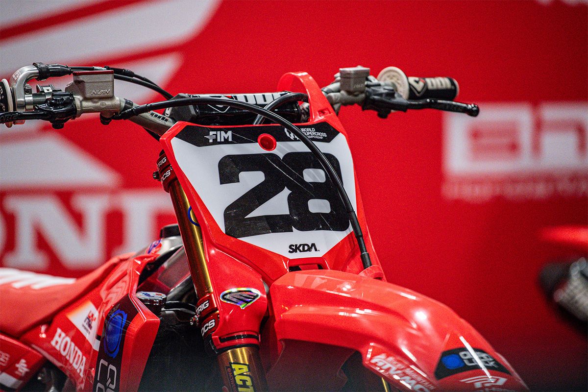 Craig and Quad Lock Honda to continue into SMX 2026 | MotoOnline.com