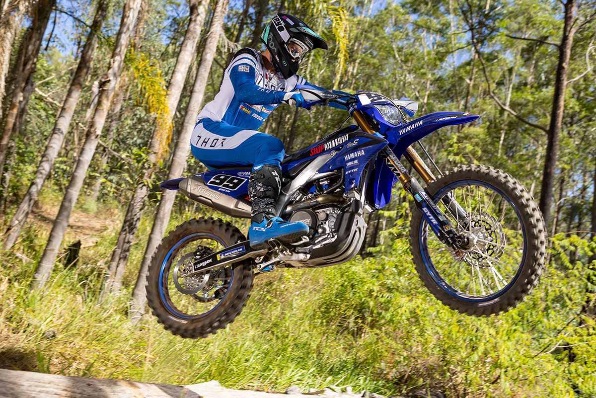 Green equipped with new YZ450F in E2 title defence | MotoOnline.com